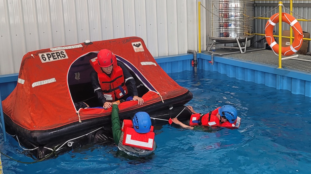 T-BOSIET ( Tropical Basic Offshore Safety Induction & Emergency ...